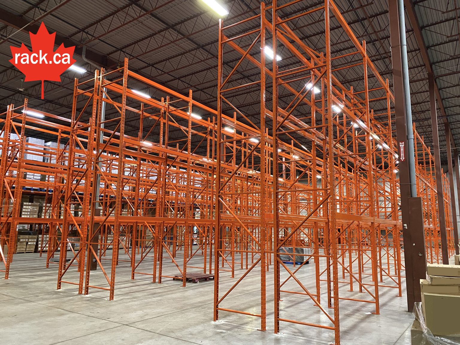 Learn the Differences between Warehouse Racking and Shelving